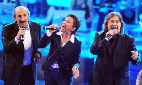 Ricchi e Poveri: "Prendiamo mille euro di pensione" | Gazzetta.it