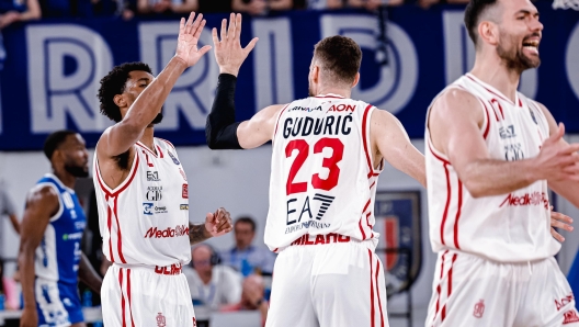 Basket, Milano batte Brescia in gara-1 di semifinale scudetto | Gazzetta.it