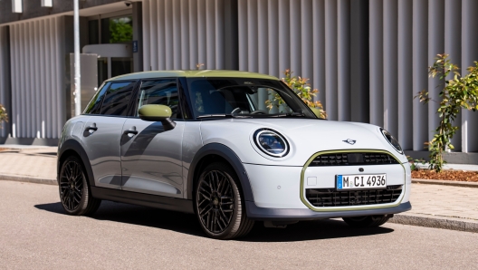 Mini Paul Smith Edition arriva in Italia: prezzi e caratteristiche ...