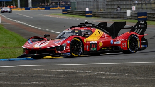 24 Ore di Le Mans, i piloti Ferrari: "Siamo a metà classifica, ma qui ...