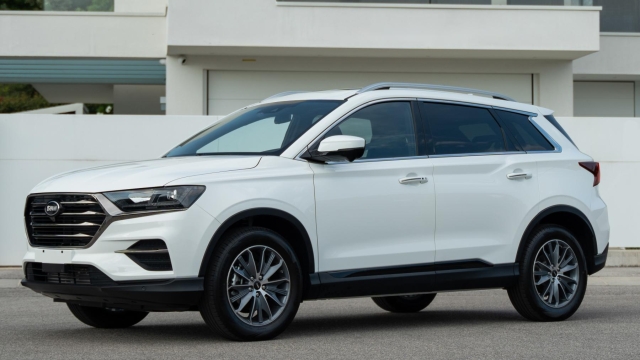 Swm Italia, la gamma dei Suv per l'Italia: allestimenti, motori, prezzi ...