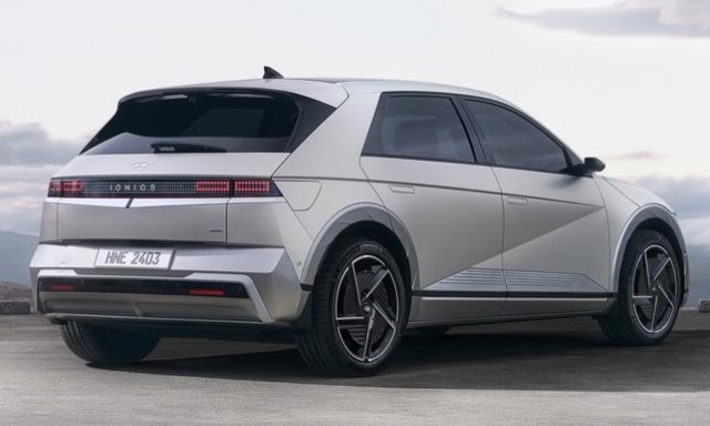 Nuova Hyundai Ioniq 5 2024: caratteristiche, interni, batteria, autonomia e uscita | Gazzetta.it