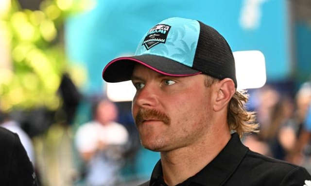 "Bott...Ass", il calendario di Bottas per beneficenza | Gazzetta.it