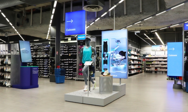 Decathlon invita nel futuro: “Ready to Play?”. Nuovo logo e novità ...