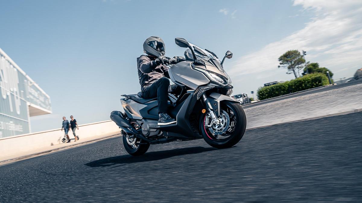 Kymco Ak550 Premium: dati tecnici e prezzo | Gazzetta.it