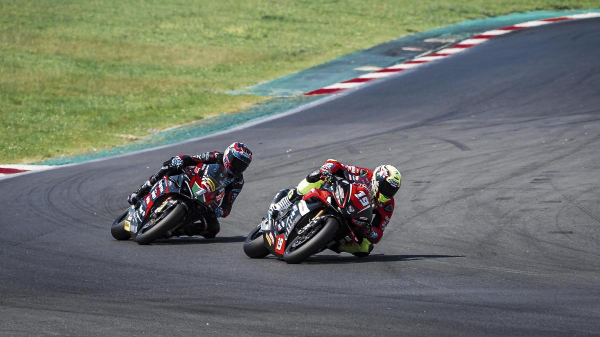 Civ 2023 vallelunga, pirro cade, vince bernardi su aprilia | Gazzetta.it