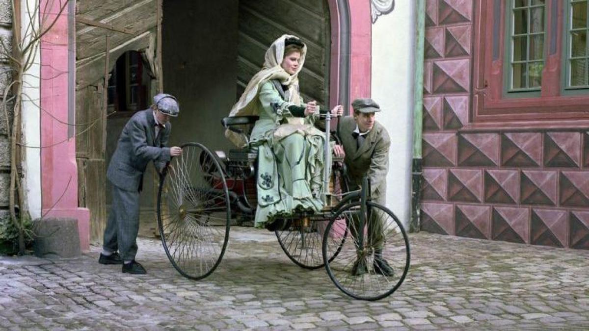 Berta Benz: storia, chi era e il suo storico viaggio | Gazzetta.it