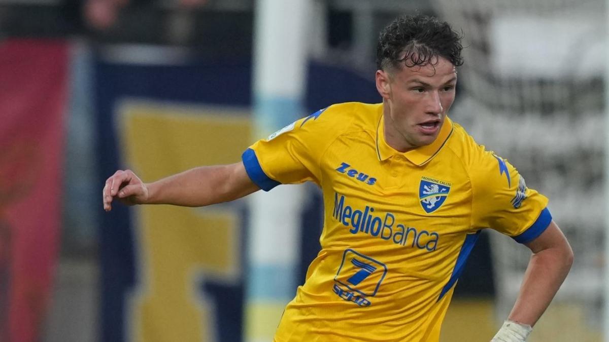 Frosinone, chi è Tjas Begic, in prestito dal Parma | Gazzetta.it
