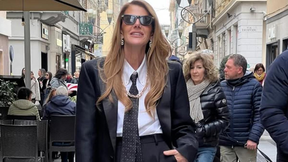 Anna Dello Russo al Dopofestival: chi è, carriera, vita privata ...