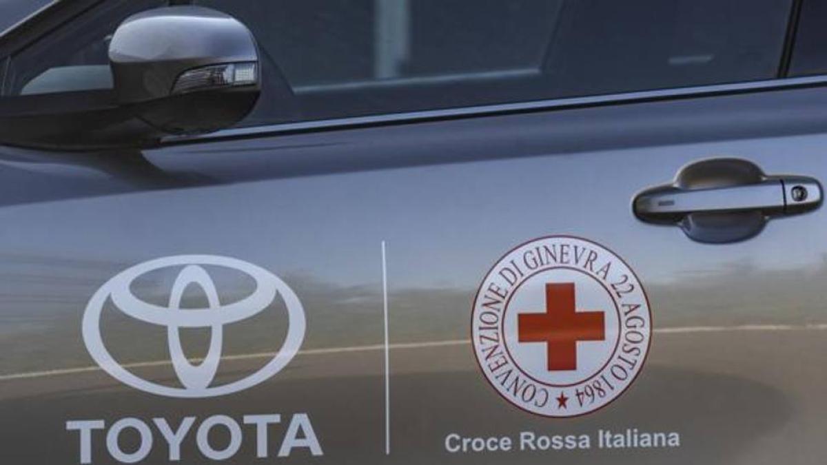 Le auto Toyota per la Croce rossa italiana | Gazzetta.it