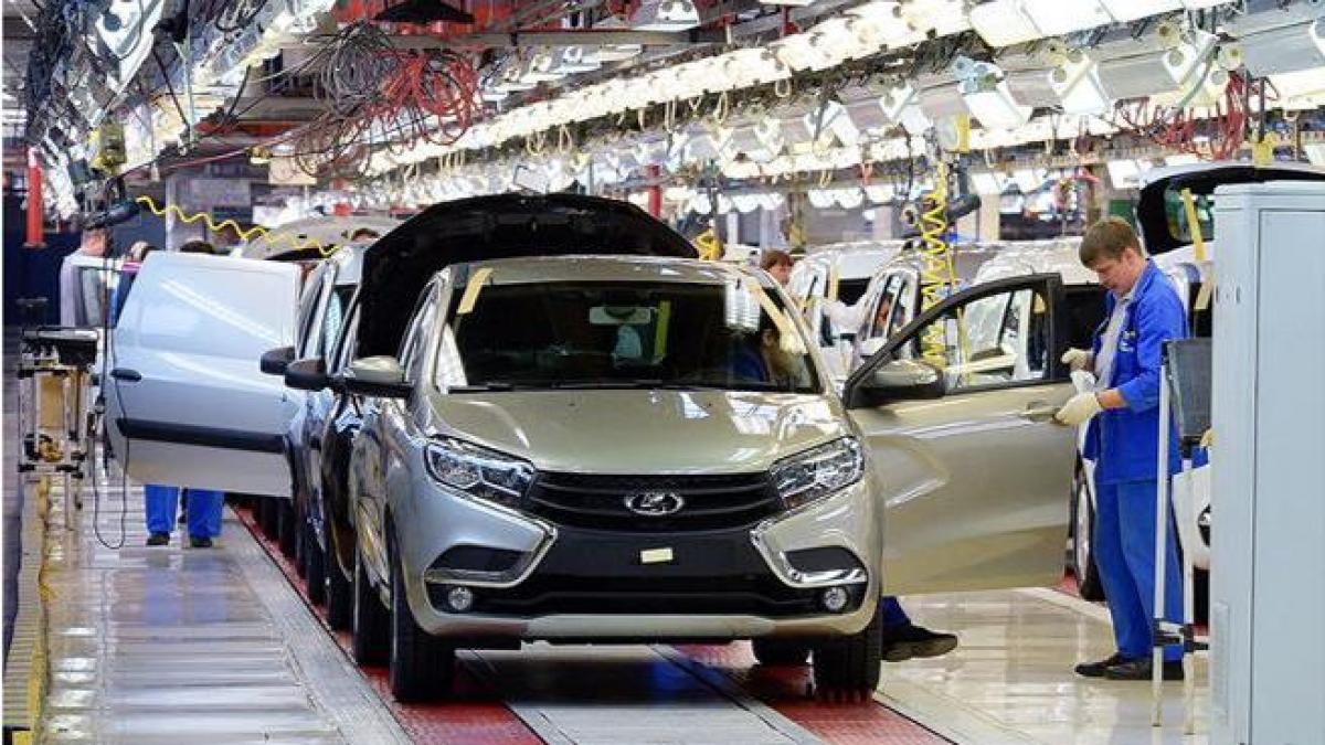 Renault: via dalla Russia ma con una porta aperta per il ritorno. Ok ...