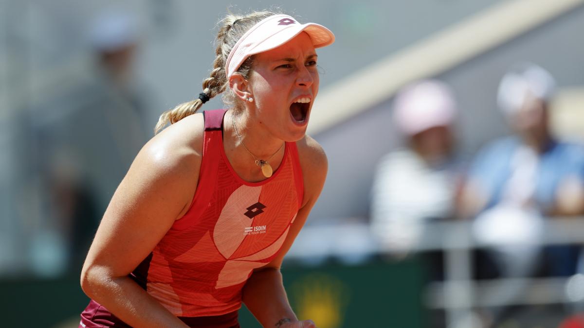 Roland Garros: Mertens a sorpresa schianta Pegula | Gazzetta.it