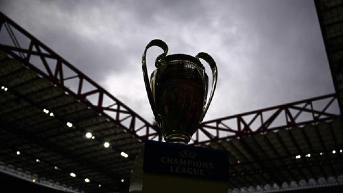 Liste Uefa, il regolamento. Dai limiti alle scadenze: tutto quello che ...
