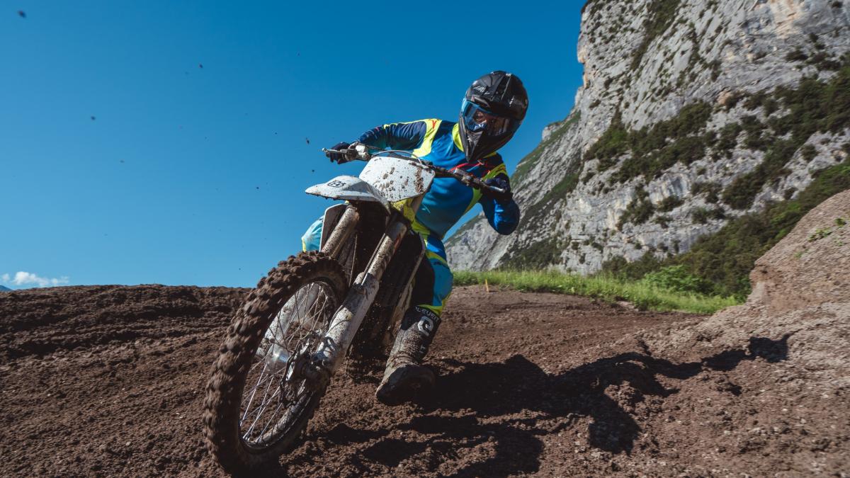 Husqvarna TC 150 2025: prova, prezzo e scheda tecnica | Gazzetta.it