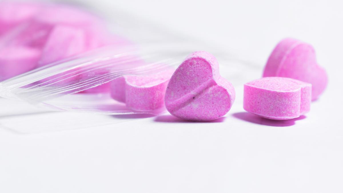 Cocaina rosa: cos'è, effetti e danni della droga 2c-b o Tusi | Gazzetta.it