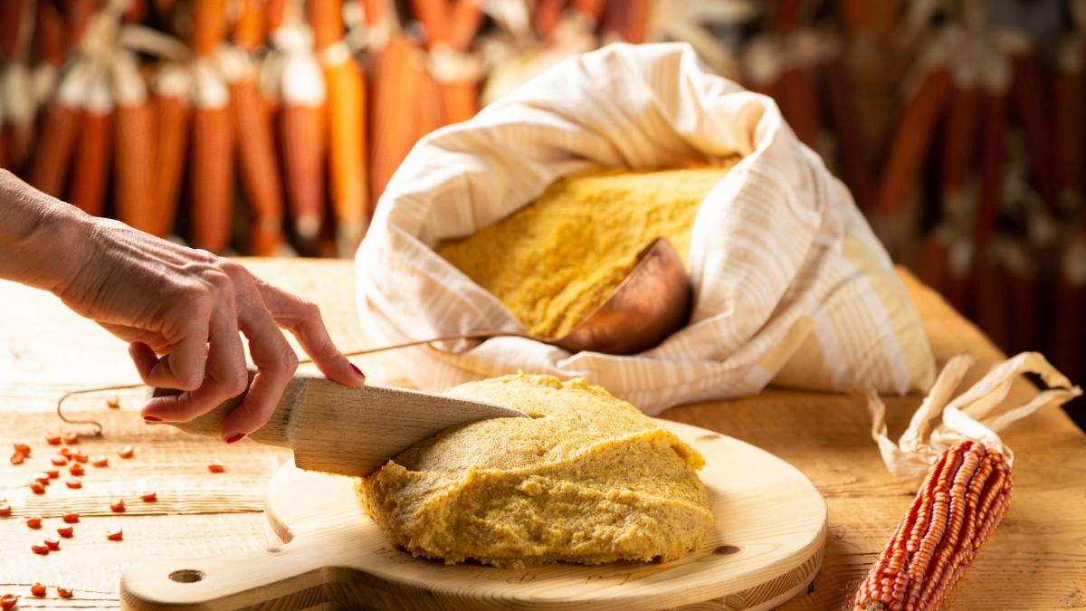 Polenta: ricette e tradizione dalle origine ai grandi chef di oggi ...