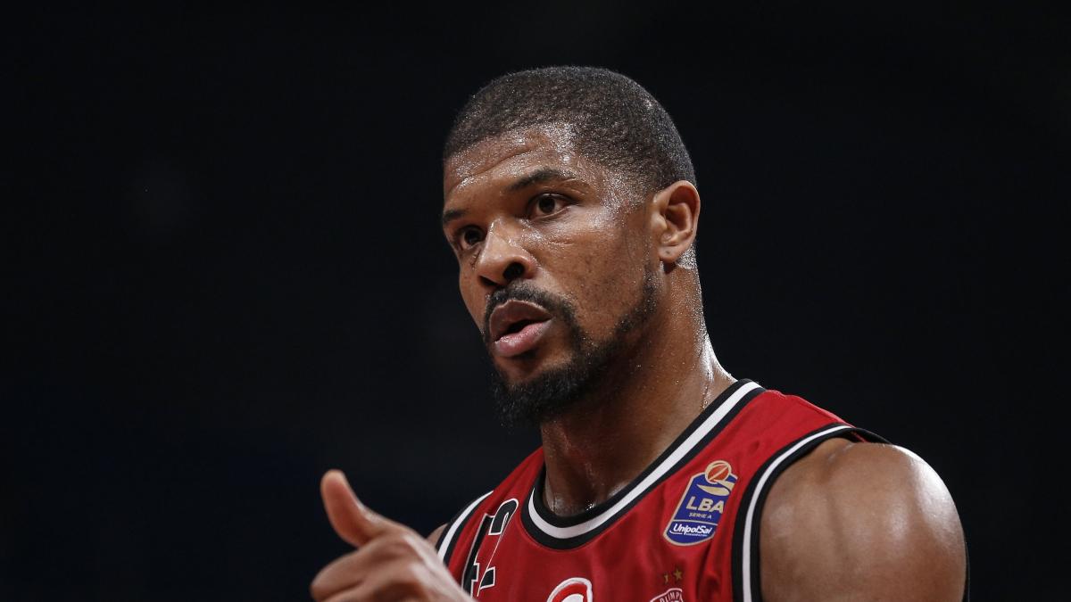 Nba, intervista a Kyle Hines, ex EA7 Armani Milano, ora ai Brooklyn ...
