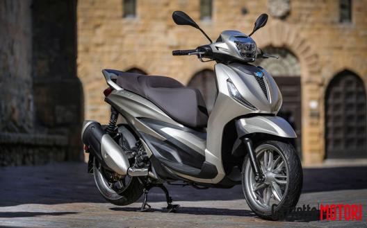 Piaggio Beverly 300 e 400 Hpe 2021: prova, prezzo e scheda tecnica ...