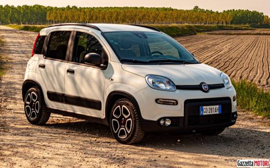 Fiat Panda ibrida 2021: prova consumi, prezzo e scheda tecnica della ...