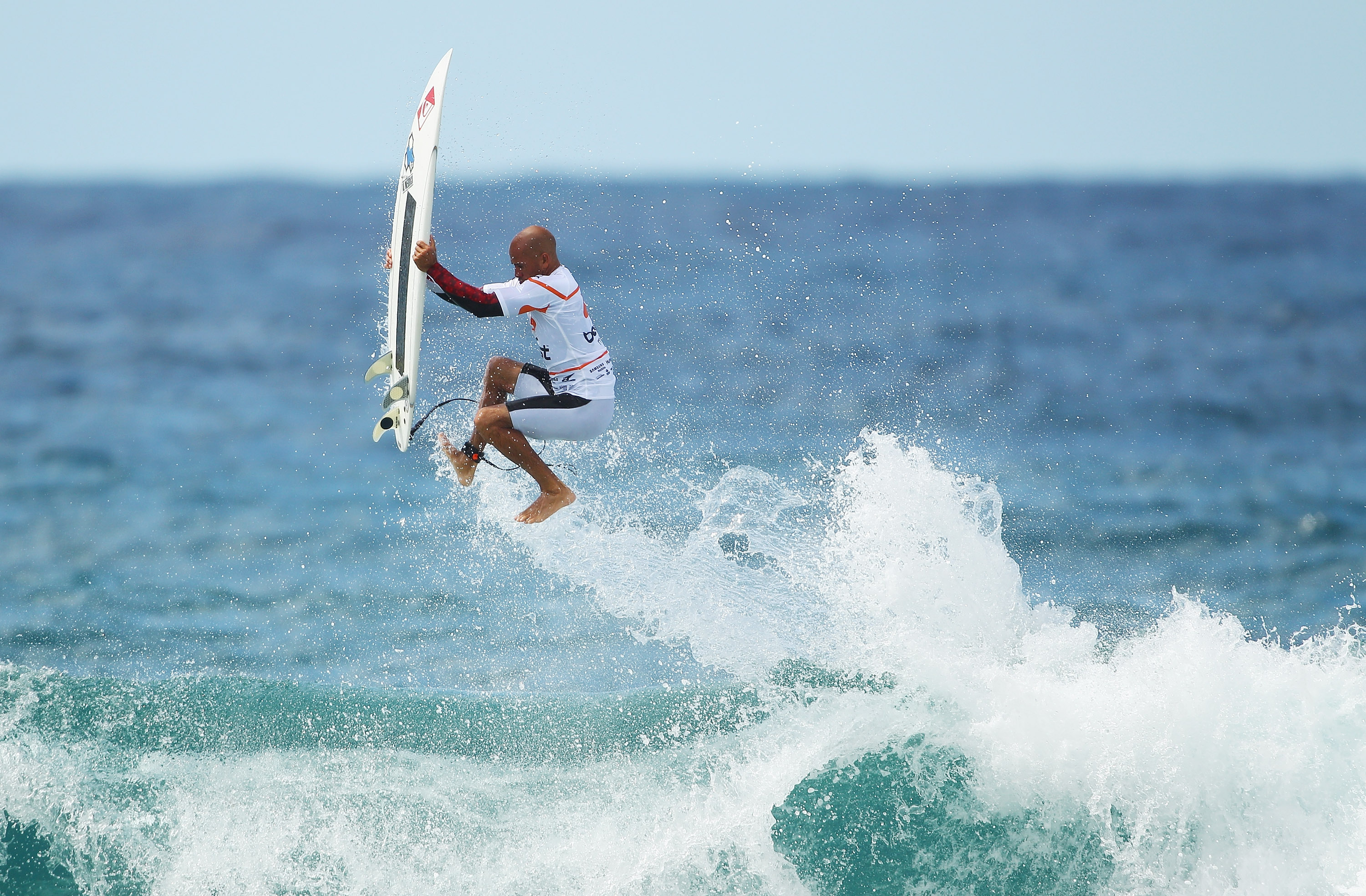 Surf, regular o goofy? Consigli per cavalcare le onde nella giusta ...