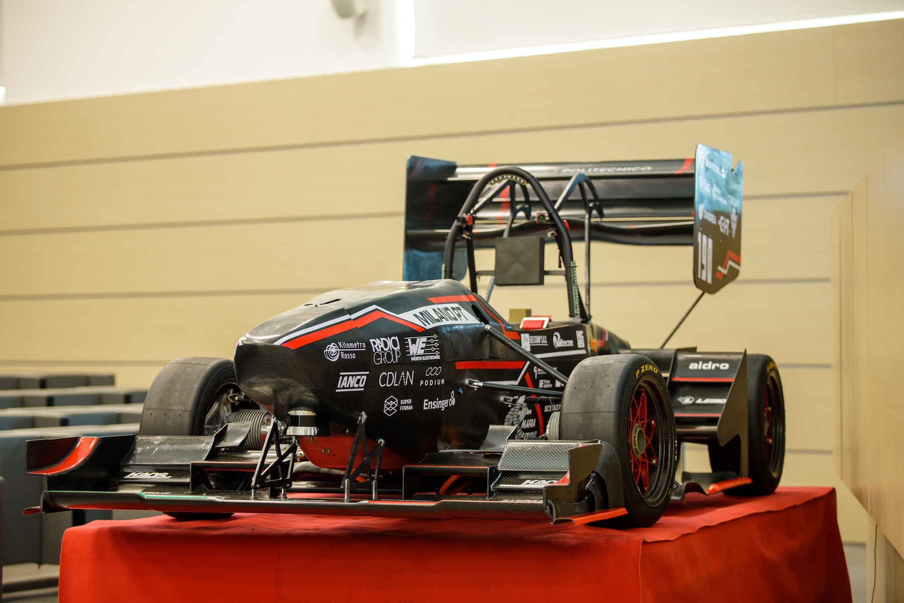 Formula Sae: il prototipo elettrico a guida autonoma del Politecnico di ...