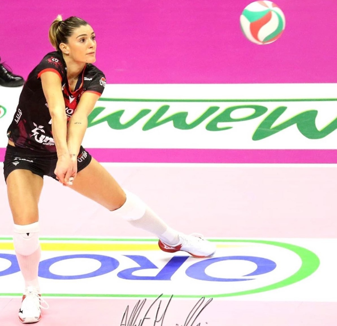 Francesca Piccinini oggi cosa fa? Ce lo spiega in questa intervista ...