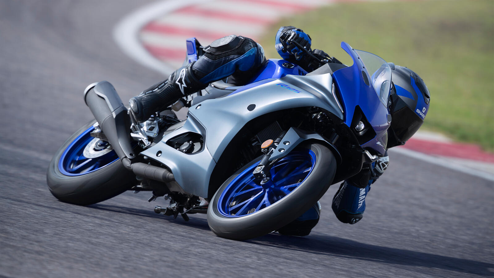Yamaha R125 2023: arriva la quarta generazione della piccola sportiva | Gazzetta.it