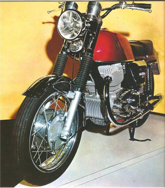 Gilera B50: storia della bicilindrica | Gazzetta.it