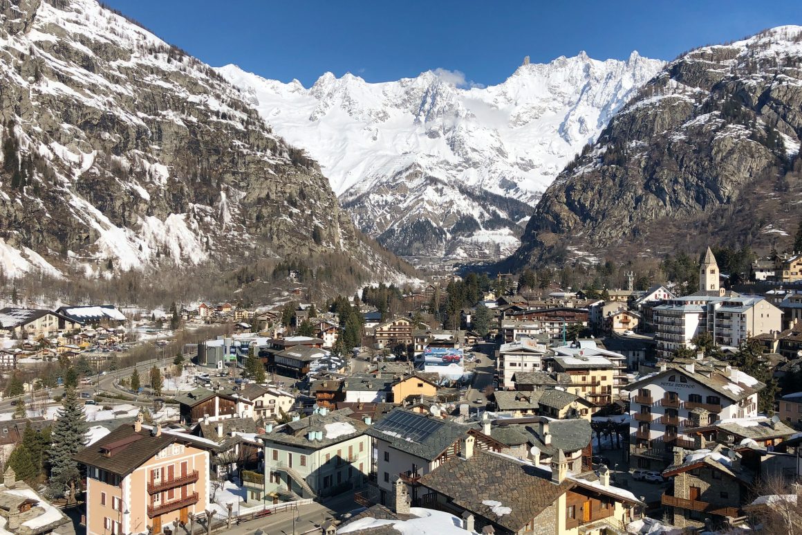 Viaggio in Italia. Valle d'Aosta, castelli, dimore, lardo e carbonade ...