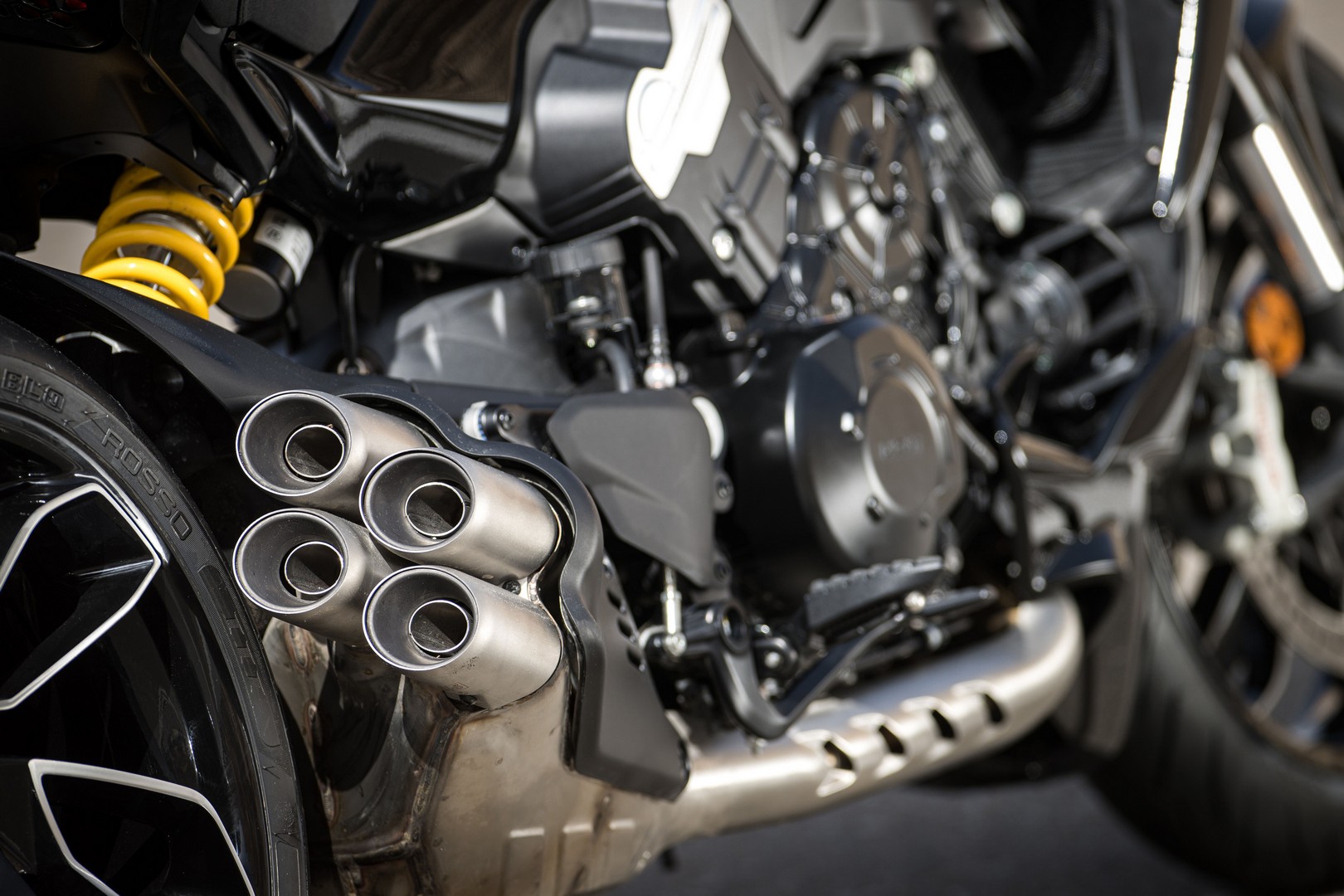 La prova della Ducati Diavel V4: test, prezzo e scheda tecnica muscle ...
