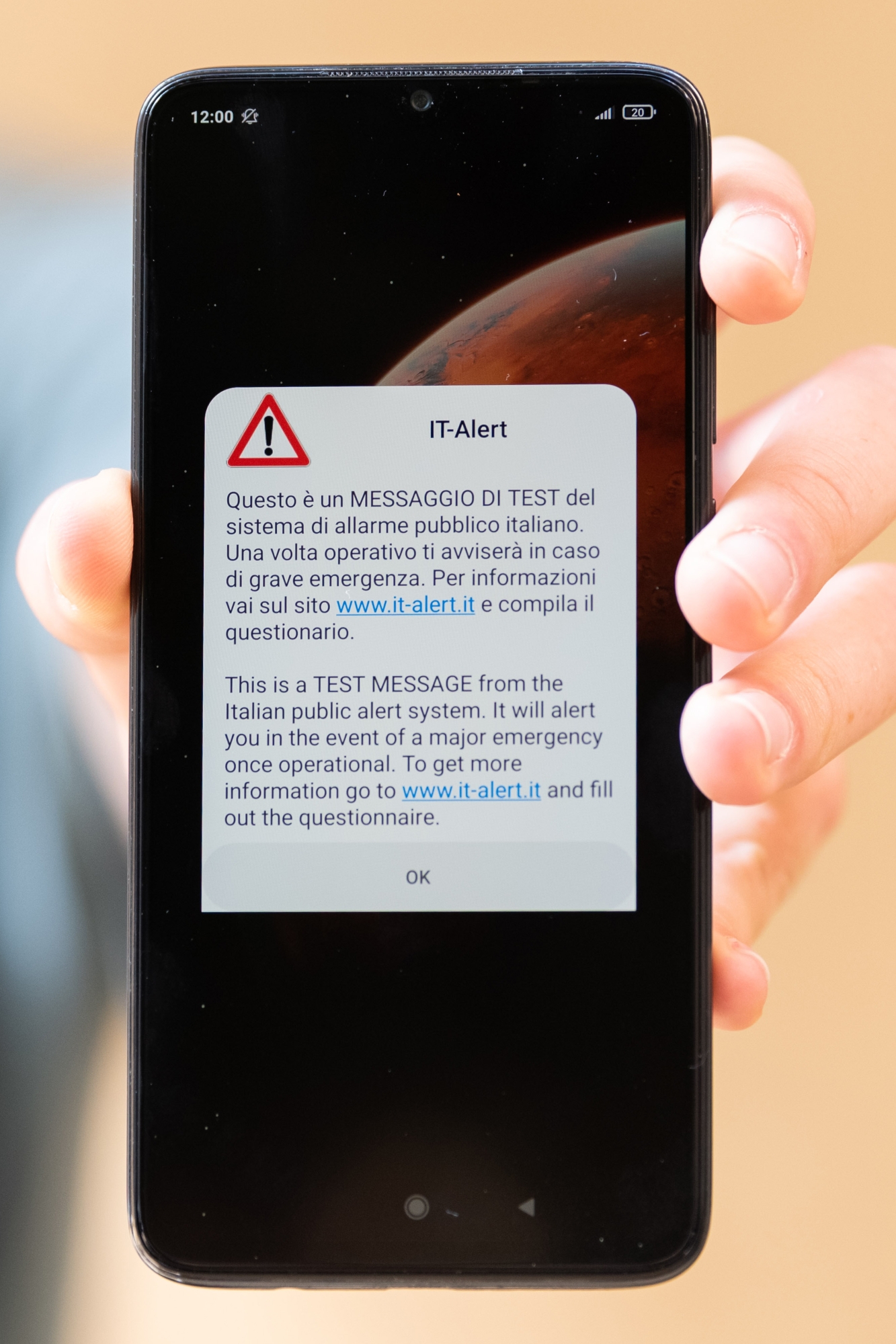 Attivare e disattivare IT-Alert: la guida per Android e iPhone | Gazzetta.it