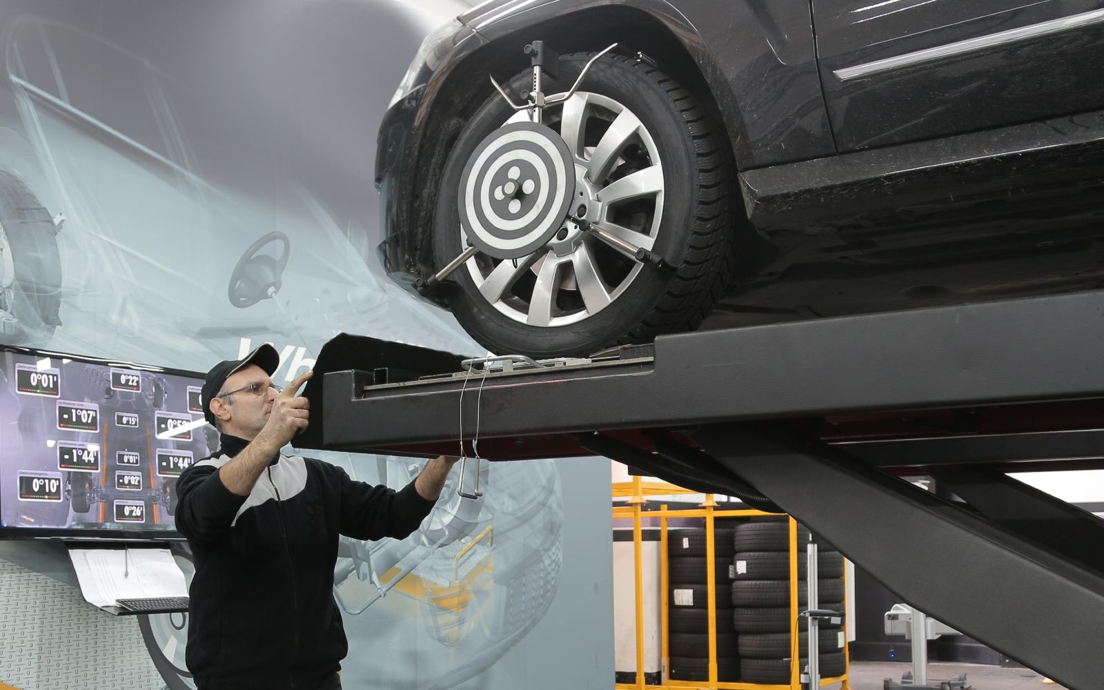 Revisione auto 2025: quanto costa, quando va fatta e multe | Gazzetta.it