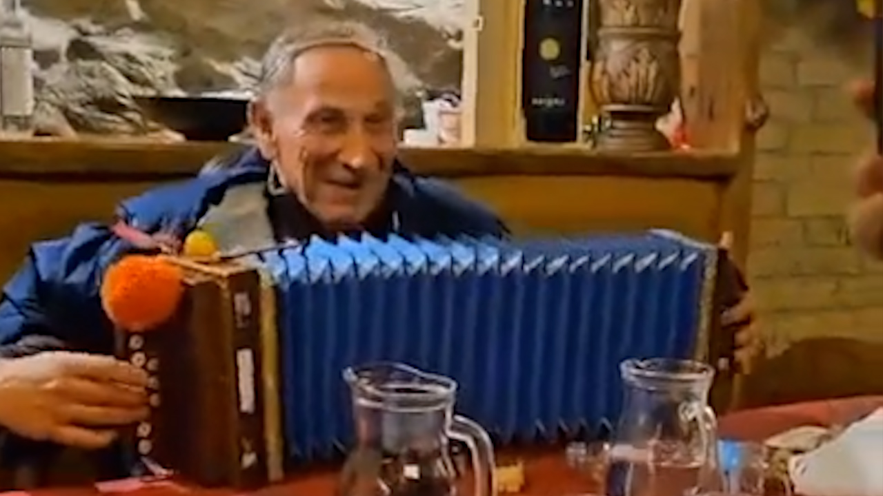 Zeman, condizioni stabili. "Disturbi del linguaggio, non sappiamo se ...