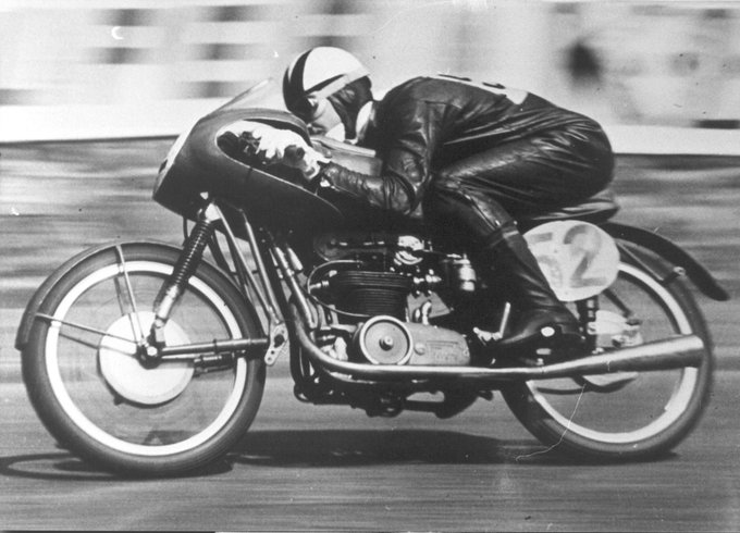 Cecil Sandford, morto il due volte campione del mondo: lutto nel ...