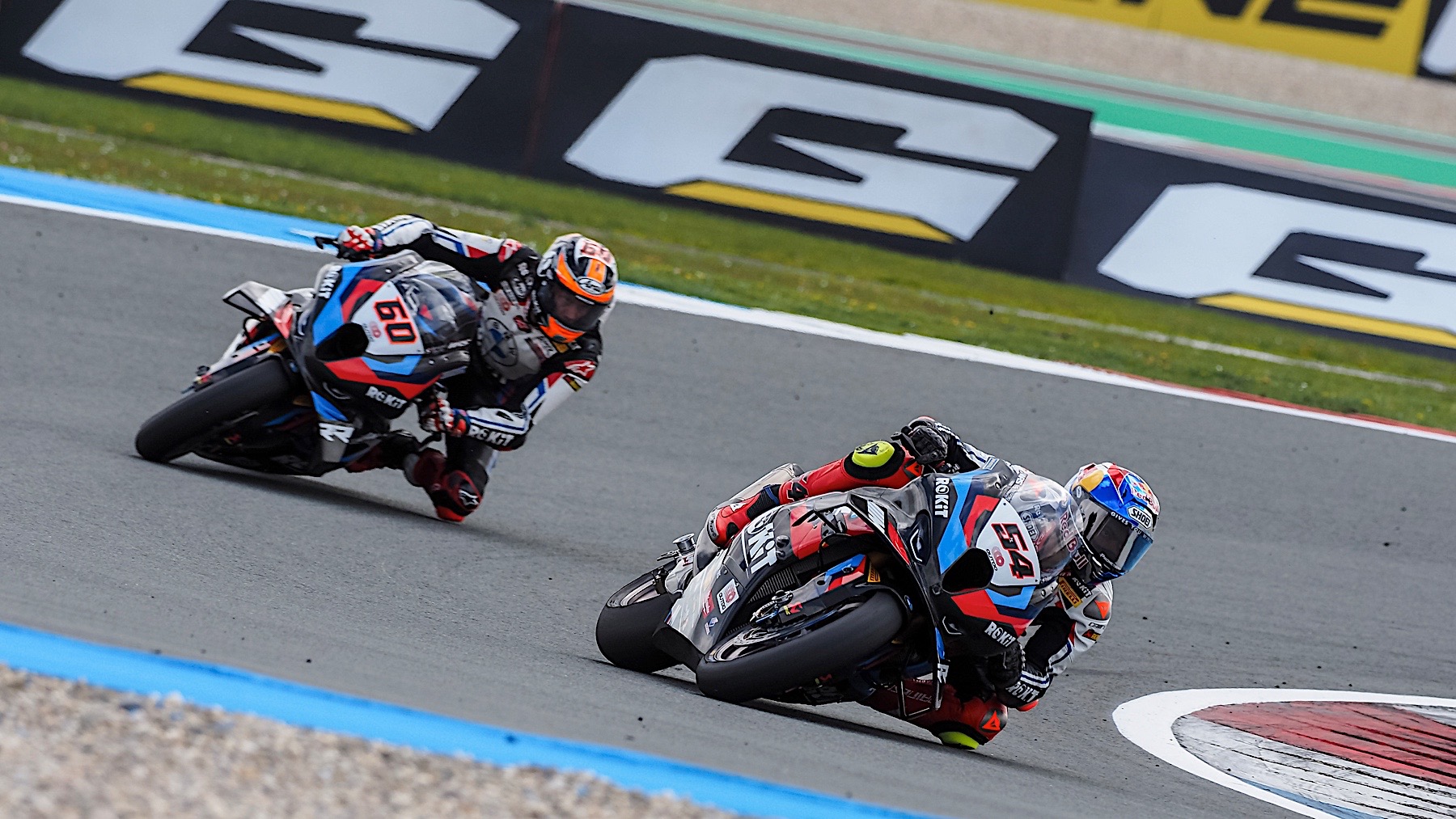 Sbk Assen: Nicholas Spinelli vince in gara 1 al debutto in Superbike ...