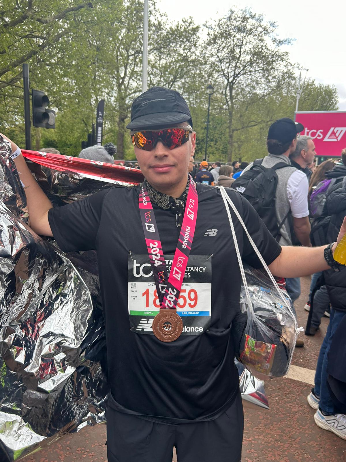 Run Your Way di New Balance: i tre protagonisti alla London Marathon ...