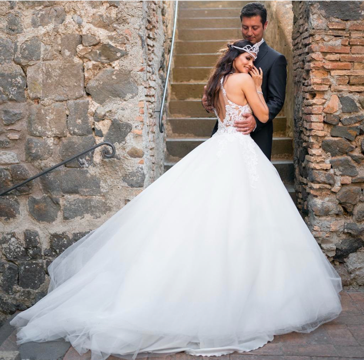 Manuela Arcuri, il flirt con Totti e l'amore per Gabriel Garko | Gazzetta.it