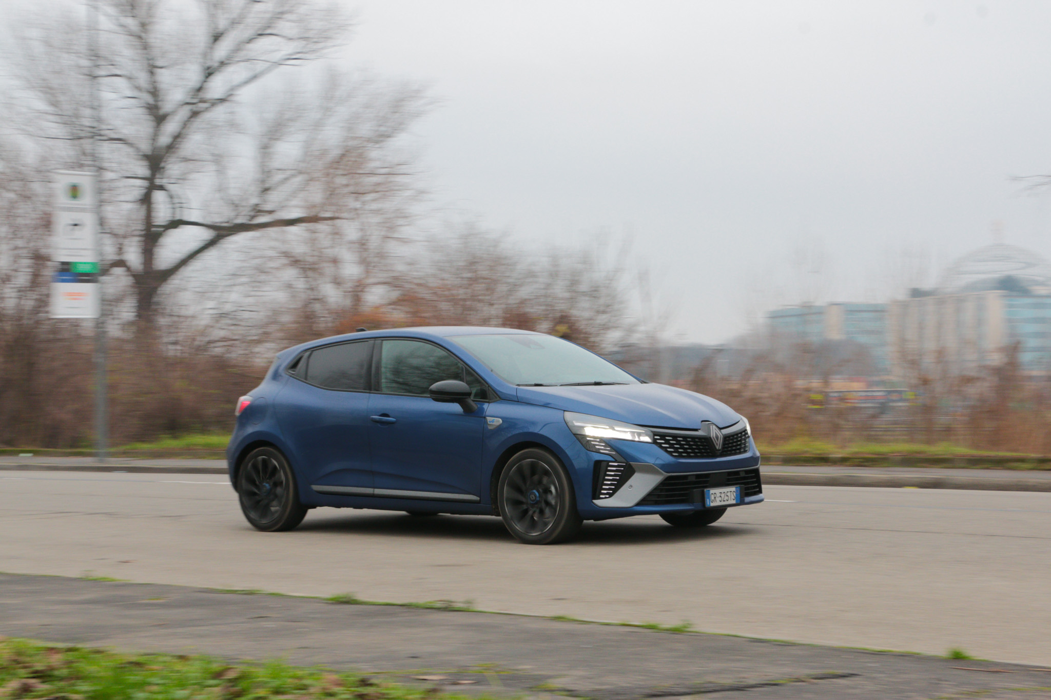 Renault Clio E-Tech full hybrid: prova, recensione, consumi ...