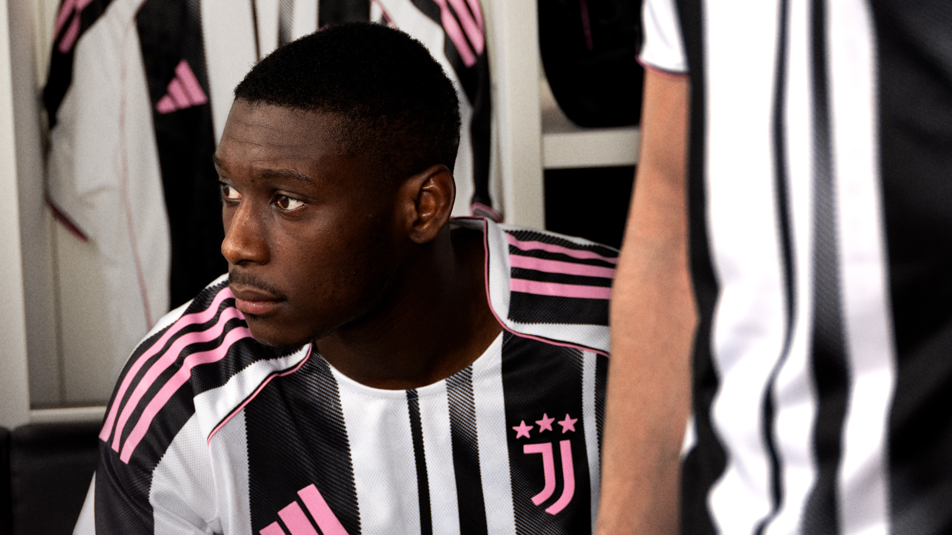 Juve, ecco la maglia 2025-26 | Gazzetta.it
