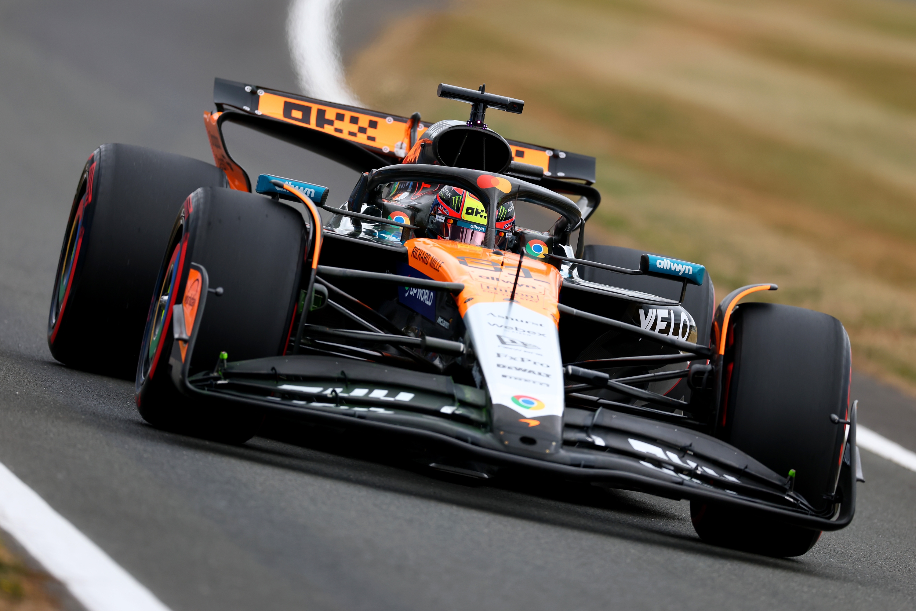 F1 GP Belgio, orari tv: dove vedere qualifiche, Sprint e gara: la programmazione Sky e TV8 ...