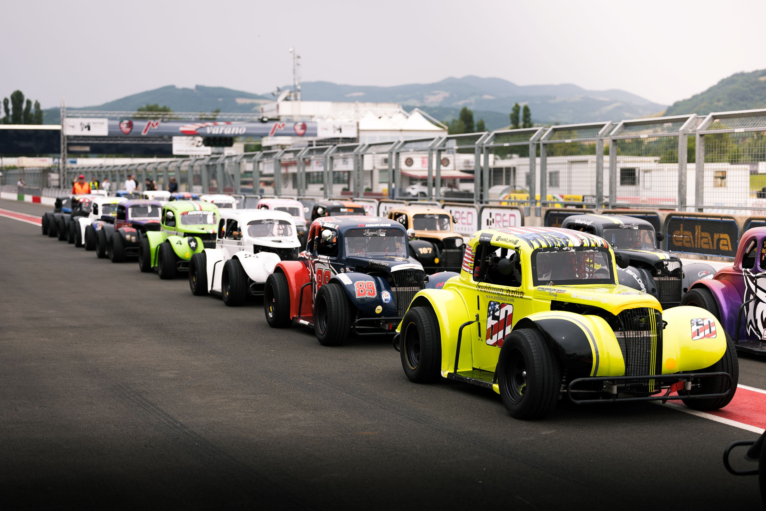 Legend Cars: il motorsport alla portata di tutti | Gazzetta.it