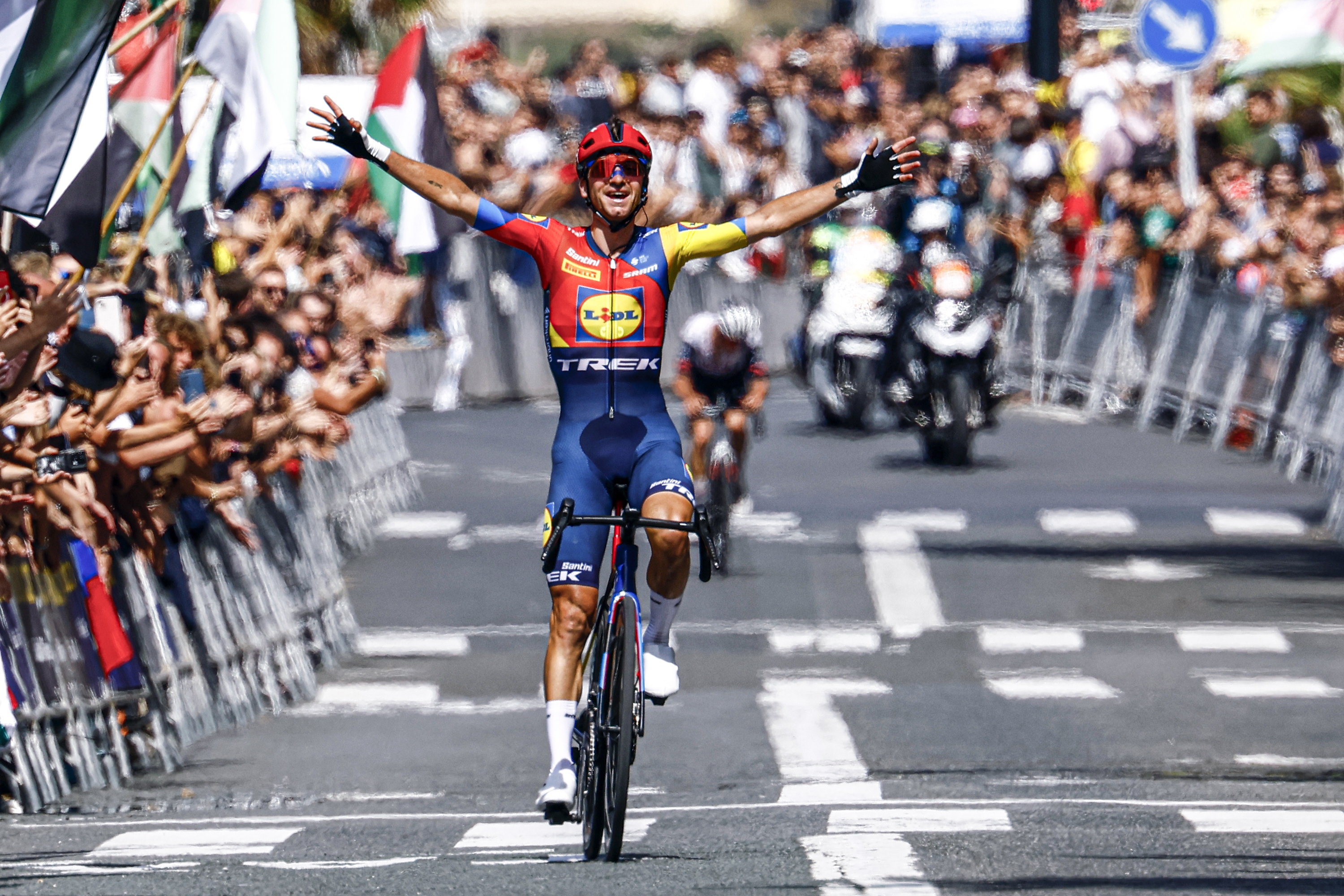 Ciccone trionfa nella Classica San Sebastian | Gazzetta.it