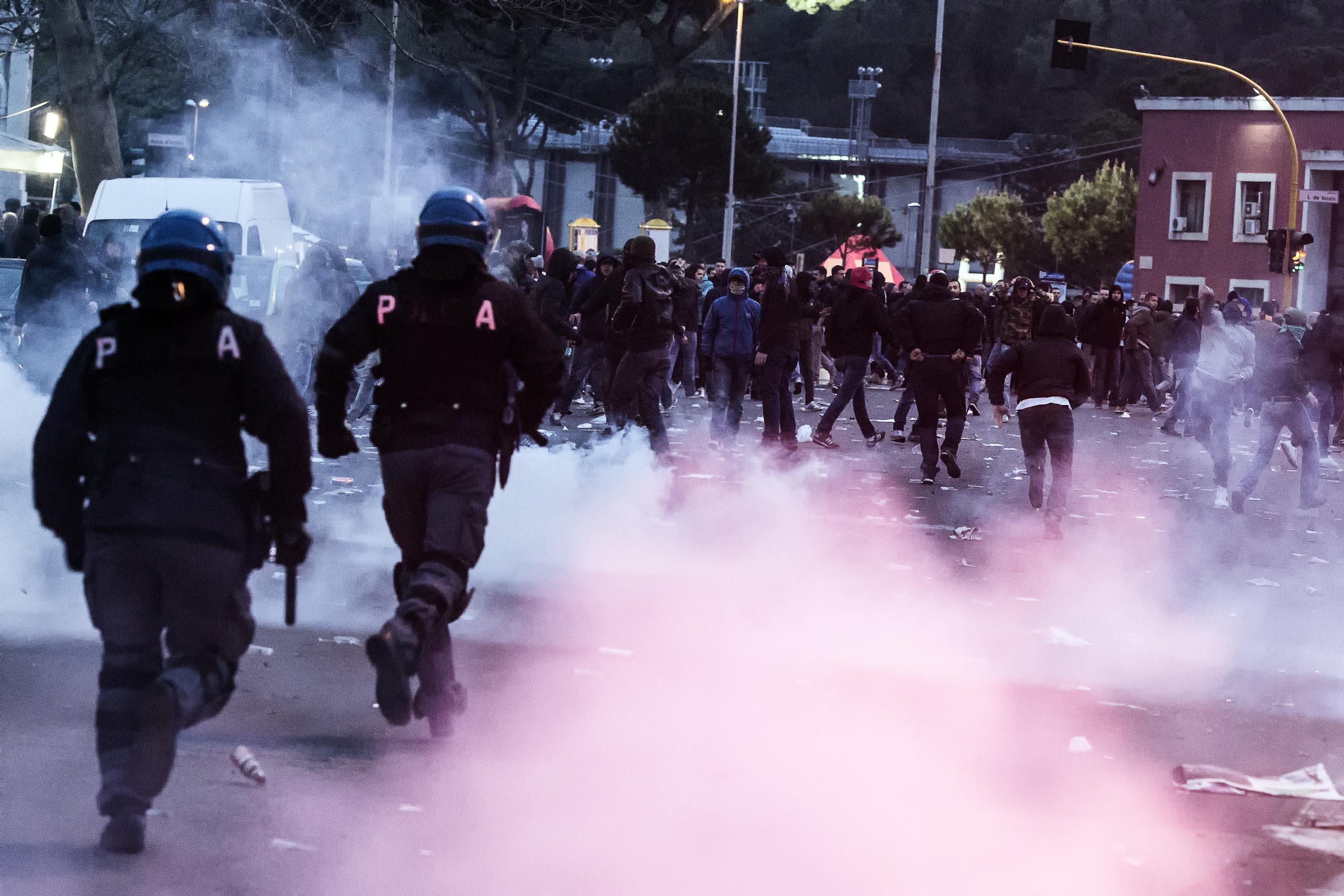 Derby di Roma, attesi ultras da tutta l'Europa | Gazzetta.it