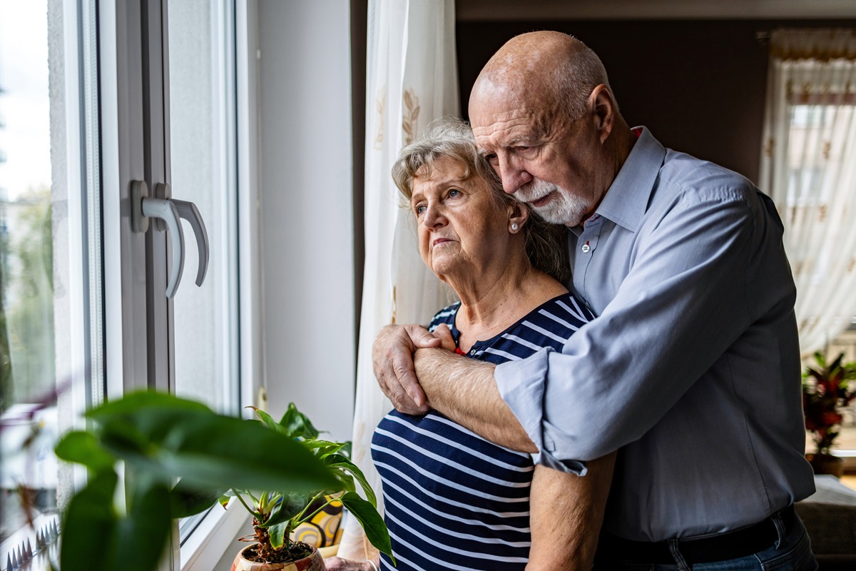 Malati di Alzheimer in Rsa: costi fino a 3mila euro al mese. I numeri ...