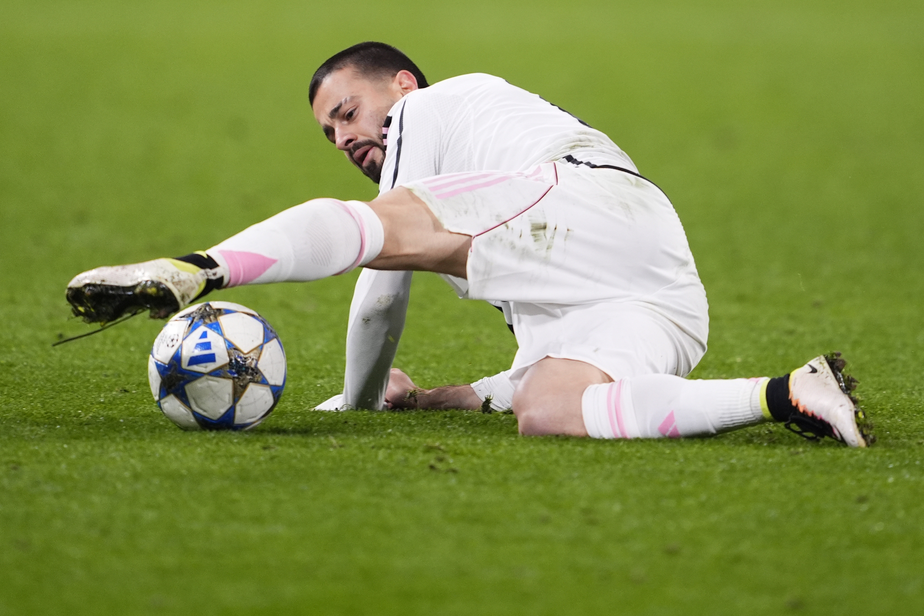 Juve, il mercato di Comolli non va: Openda, David, Zhegrova, Joao Mario ...