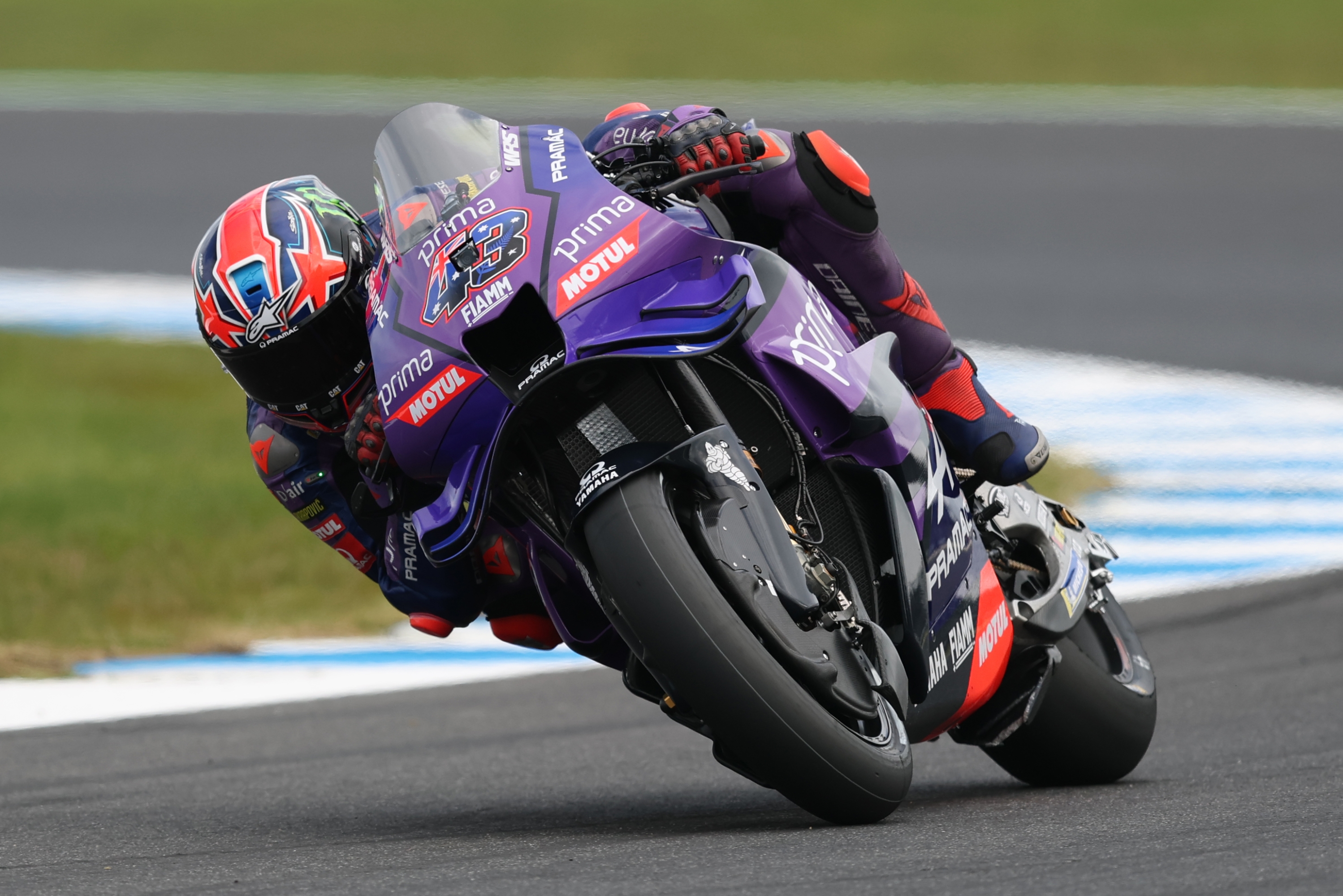 MotoGP Valencia: Miller il più veloce nelle FP1. Bezzecchi 18°, Bagnaia ...
