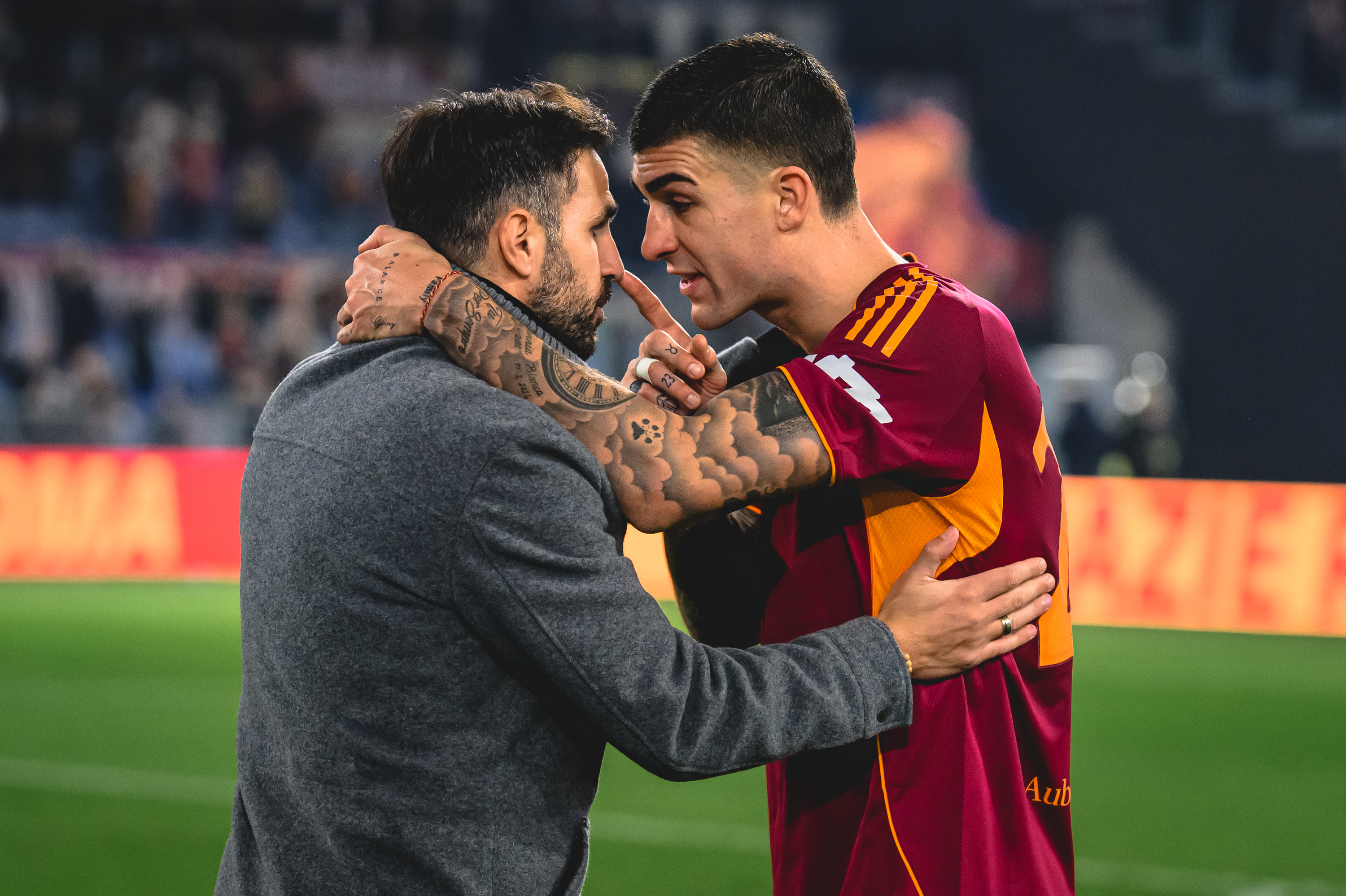 Dopo Roma-Como: Gianluca Mancini litiga con Ramon e Cesc Fabregas ...
