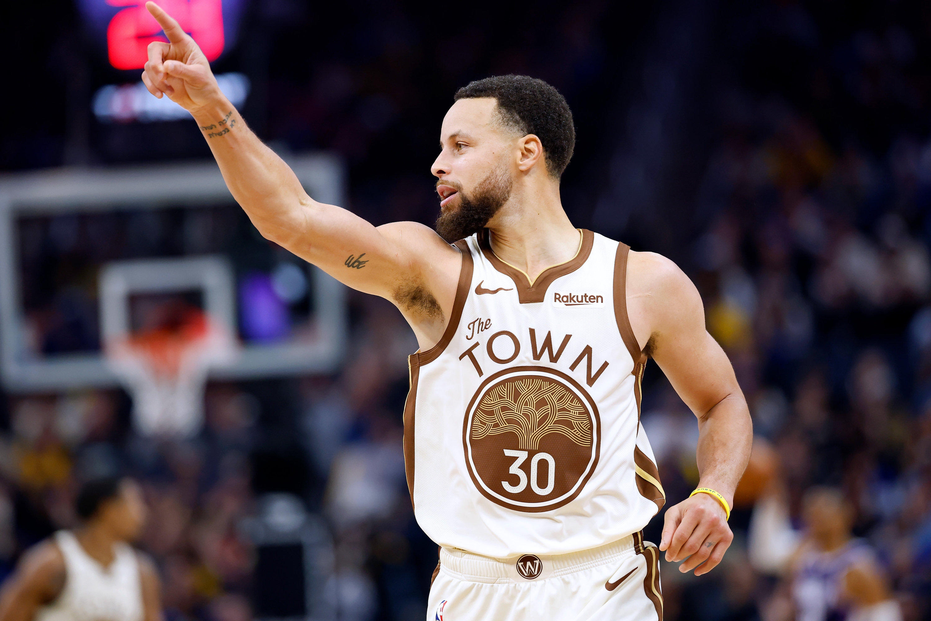 La top5 dei tiratori da 3 in attività: Steph Curry è il migliore per ...