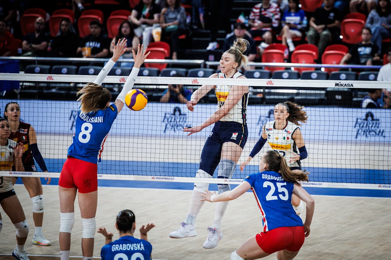 Volley Nations League, Italia travolgente con Fahr e Antropova. Domani ...
